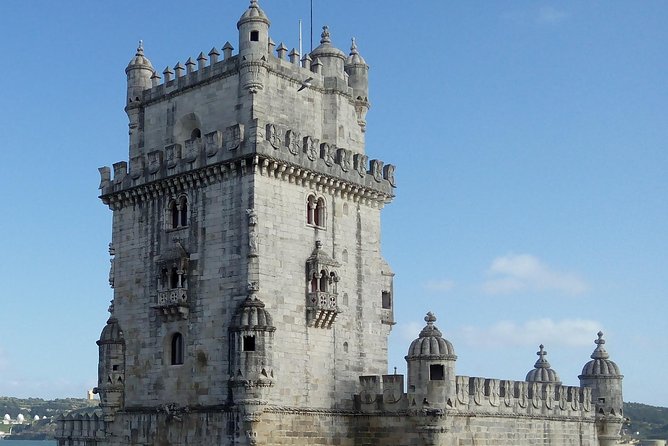 Tour Discover the Amazing Best Views of Lisbon with local Guide - Exploring the Best Views of Lisbon with a Local Guide: A Practical, Authentic Tour