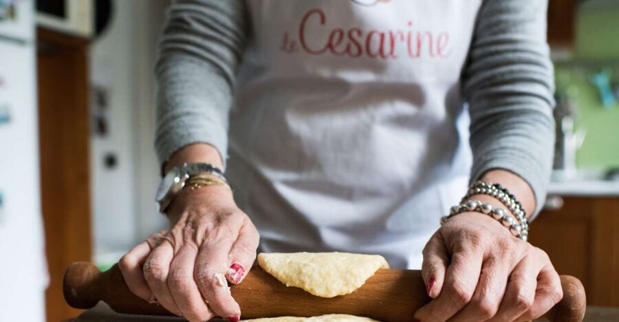 Treviso: Pasta & Tiramisu Cooking Class at a Local's Home
