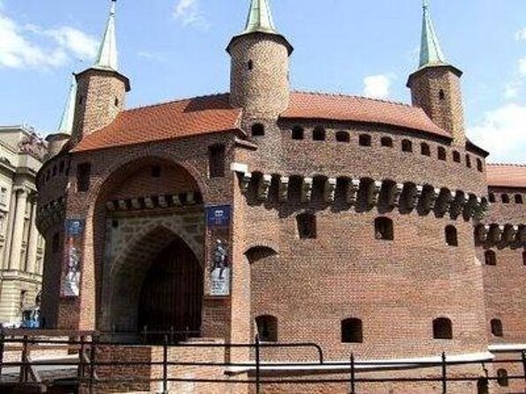 Undercover City Games: Krakow - Introduction: An Engaging Way to Explore Krakow