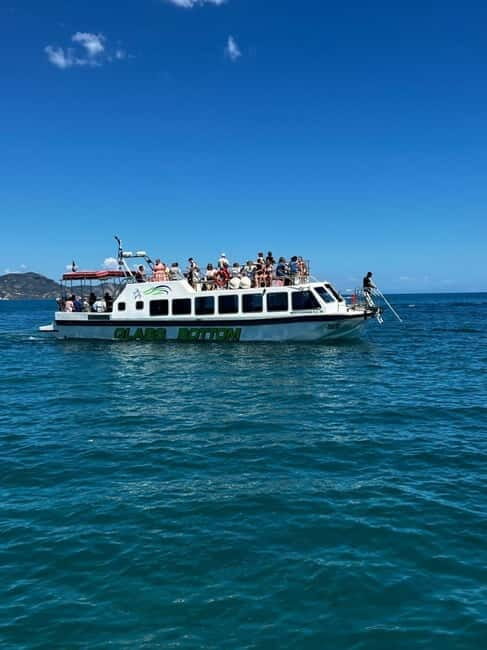 Unique Cruise to Shipwreck beach and local blue caves