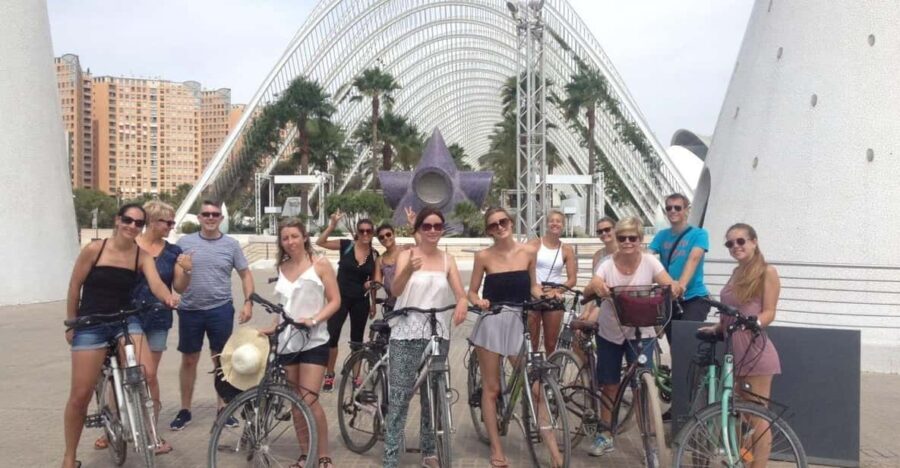 Valencia: 3-Hour City Bike Tour
