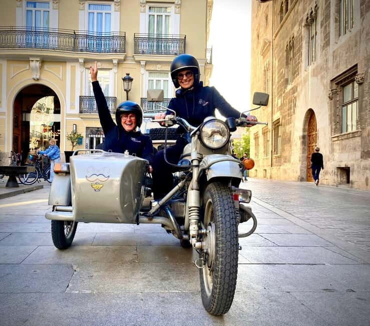 Valencia: The Highlights Tour in Vintage Sidecar - What to Expect