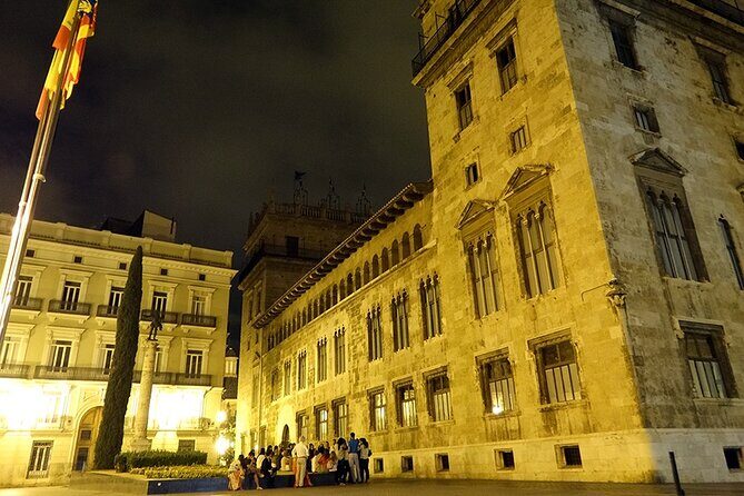 Valencia's Legends & Stories by Moonlight - What’s the practical side?