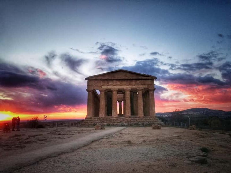 Valley of the Temples at sunset and Wine Tasting at night