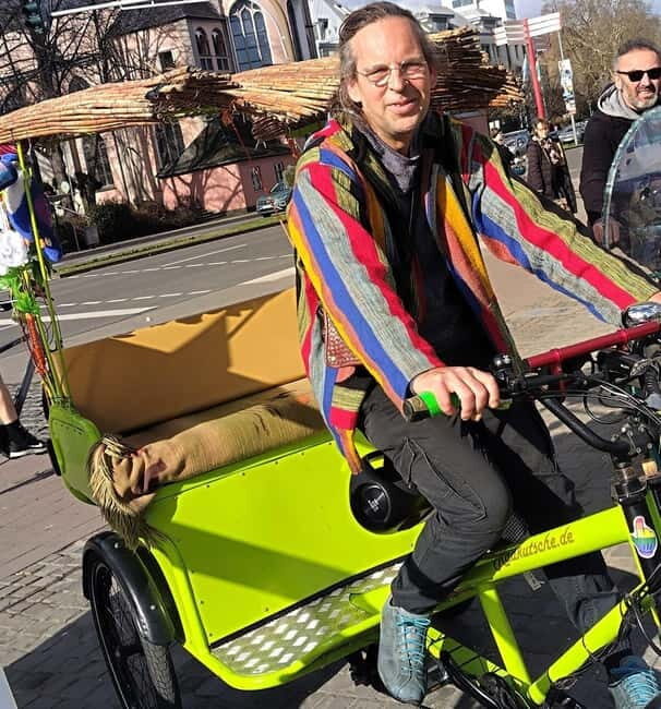 Veloloco Rickshaw Tour Cologne Sightseeing Wedding Brewery Birthdays
