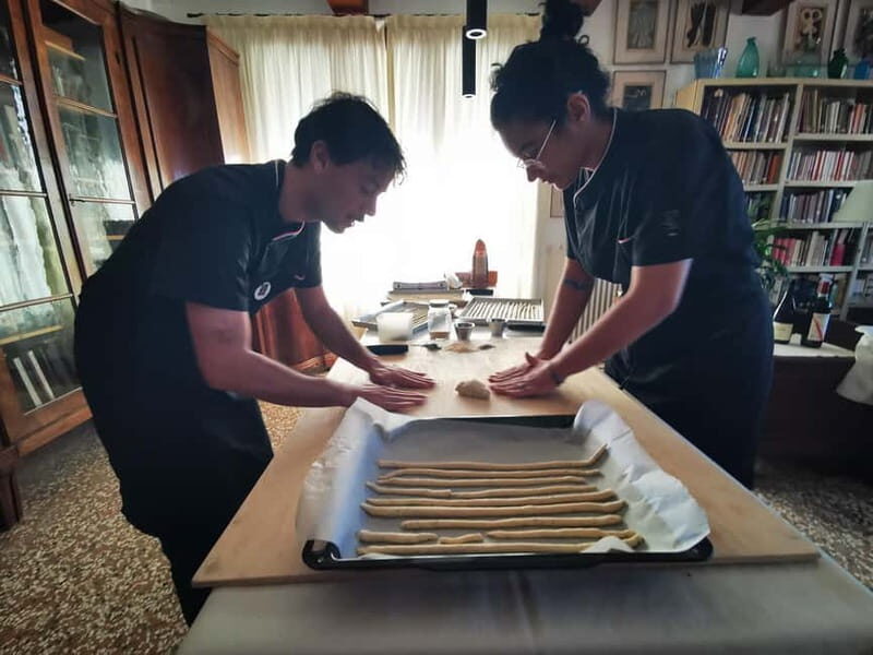 Venice: Cooking Class with Tiramisu and Pasta Making
