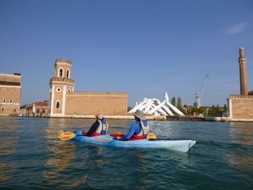 Venice: Hidden Canal Gems Kayak Tour with Certified Guide