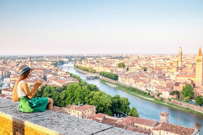 Verona by Moonlight: A Nighttime Path Through History and Romance