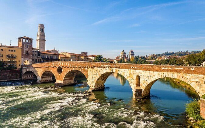 Verona Panoramic E-Bike tour with Lunch