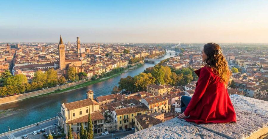 Verona Walking Tour: Access to the Arena - What makes this tour stand out?