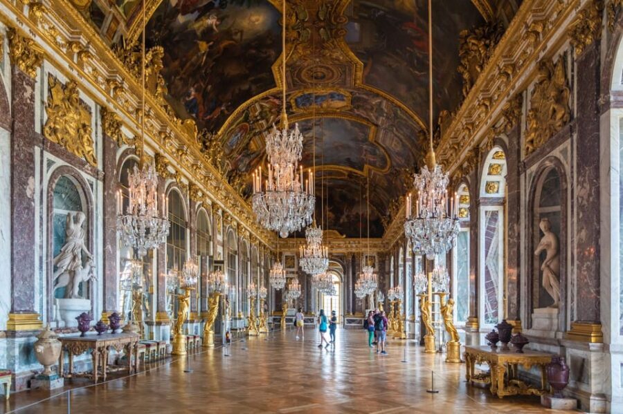 Versailles: Palace & Gardens Guided Tour with Entry Tickets - Why This Tour Offers Good Value