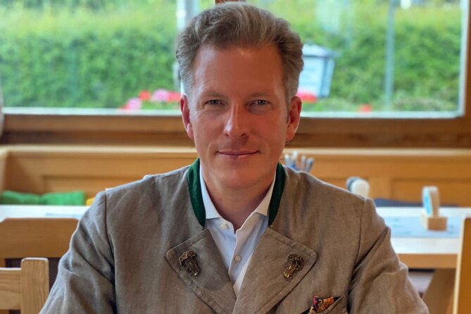 VIP-walking-Tour - Lisbon with your private - in German - Key Points