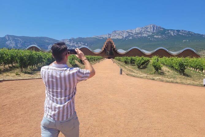 Visit of Marques de Riscal & Boutique Winery from Bilbao - Highlights and Practical Details
