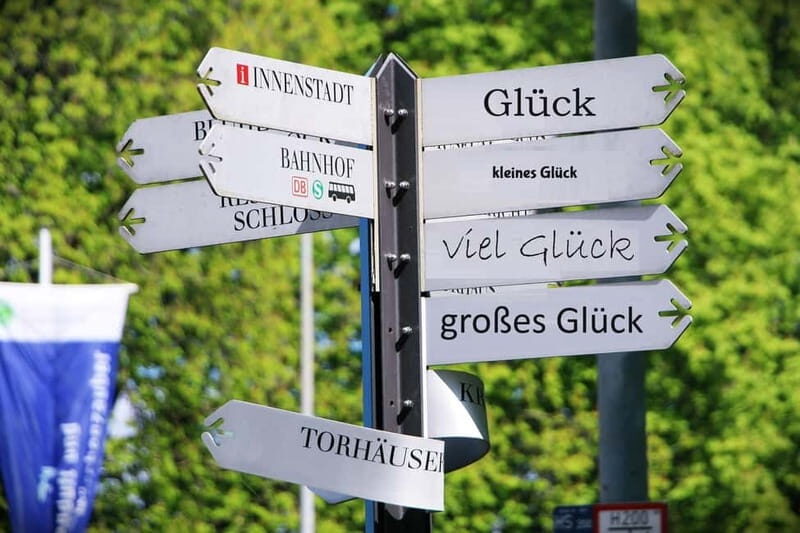 Voll im Glück  a thought-provoking city tour through Ludwigsburg