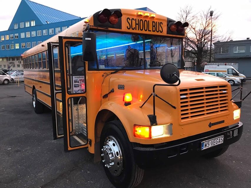 Warsaw: 1 Hour Private School Party Bus Experience