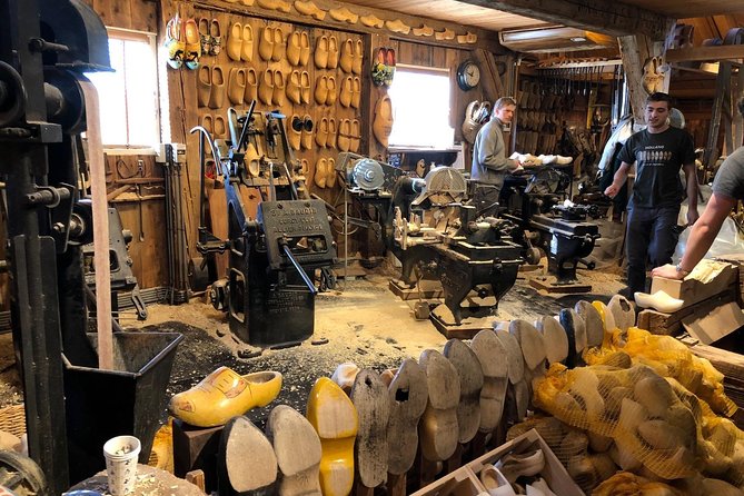 Windmill village Zaanse Schans from Amsterdam Central Station - What Makes This Tour Stand Out?
