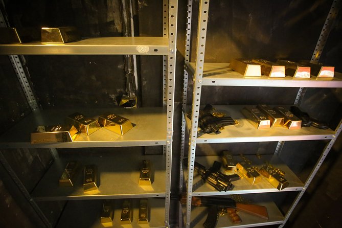 Xcape Room Bcn: El Casino Royal - What Is the El Casino Royal Escape Room?