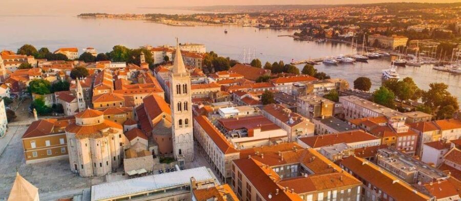 Zadar: Old Town Highlights Guided Walking Tour - Key Points