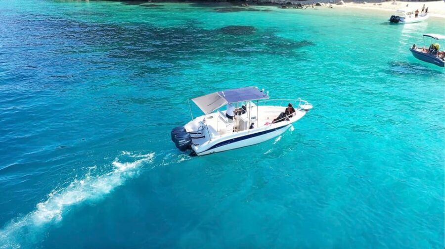 Zakynthos: Guided Boat Tour to Turtle Island with Swimming