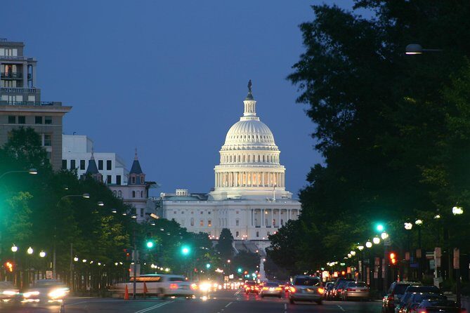 3-4 Hour Private DC City Moonlight Tour by Van - The Nighttime Landmarks