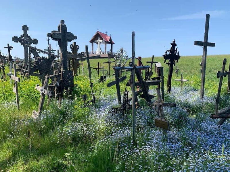 5,5 Hour Shared Tour to Hill of Crosses from Riga