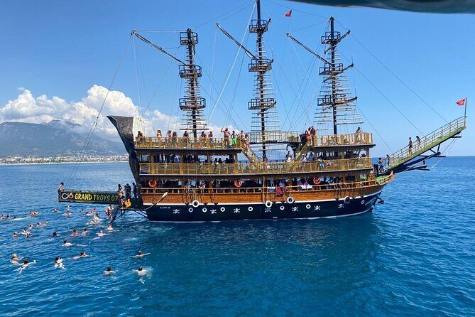 Alanya Grand Pirate Boat Tour with Lunch, Soft Drinks & Transfer