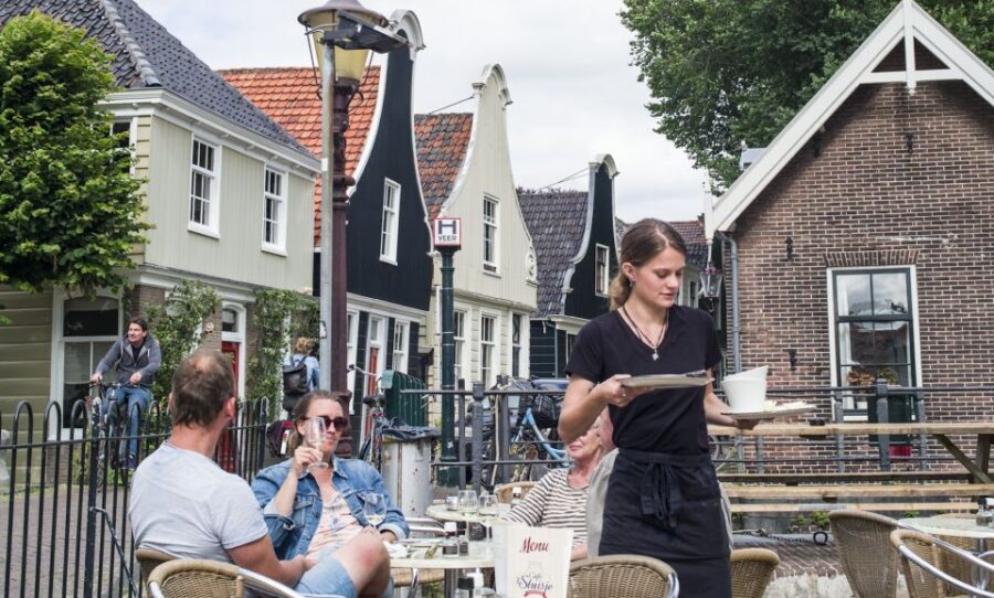 Amsterdam: Bike Tour (Noord) in German or English - Who Should Consider This Tour?