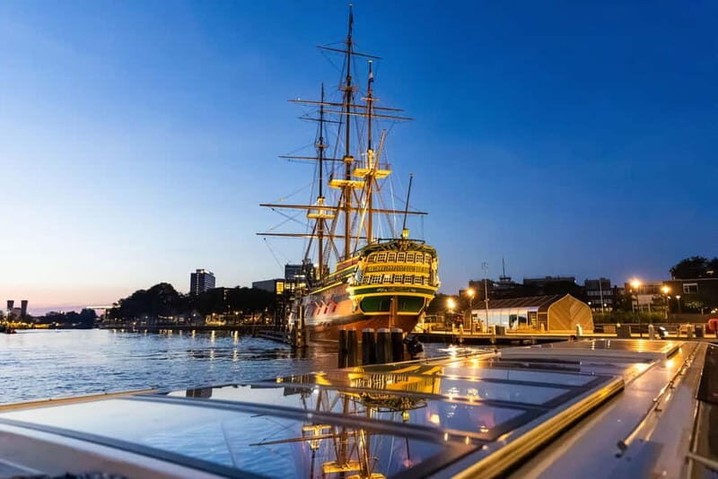 Amsterdam: Evening Cruise with Optional Wine and Snacks