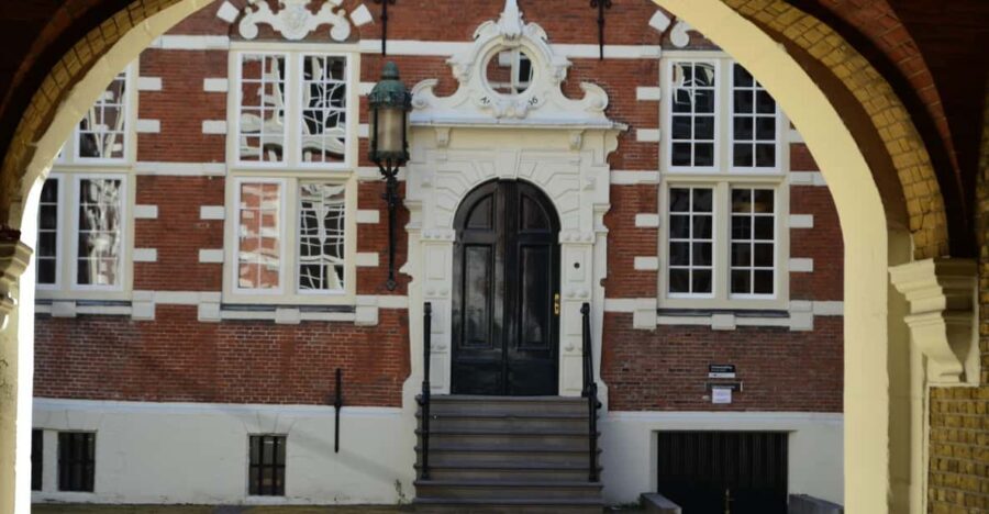 Amsterdam: Financial History Tour - Itinerary Breakdown