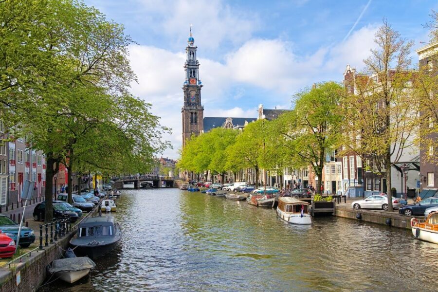 Amsterdam Walking Tour and Canal Cruise - A Detailed Look at the Tour Experience