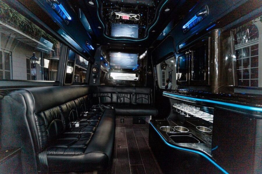 Atlanta: Party Bus Experience - What You Can Expect from the Party Bus Experience