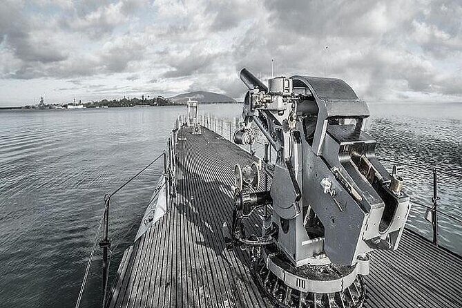 Battleships of WWII at Pearl Harbor from Kauai - Practicalities & Tips