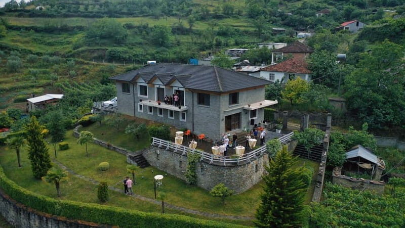 Berat 4x4 Off-Road & Vineyard Wine Tasting