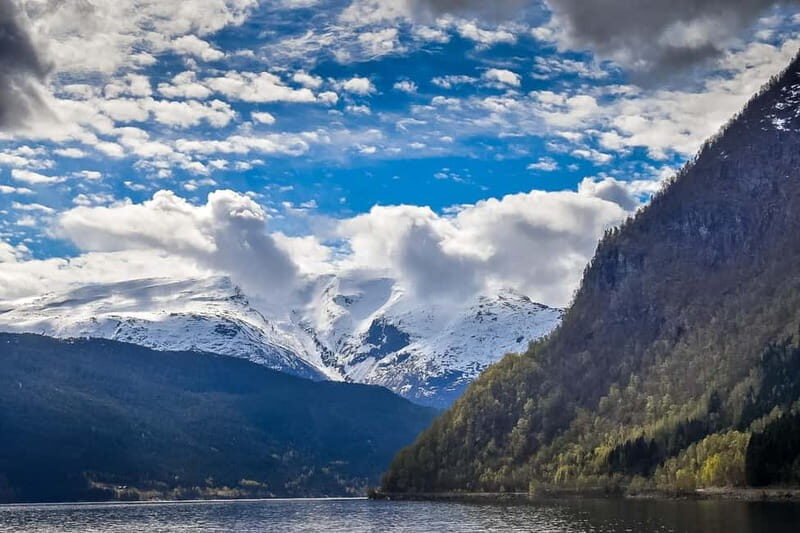Bergen: Hardangerfjord Day Trip with Waterfalls