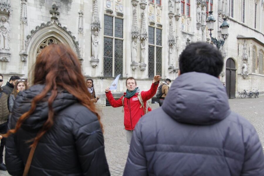 Bruges: Private Interactive Trivia City Tour