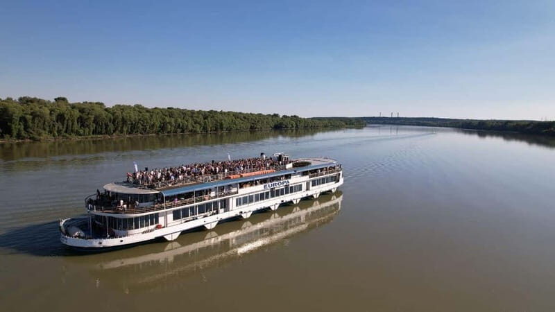 Budapest: Cruisin' Boat Party x Prime FM | Sébastien Léger - An Overview of the Experience