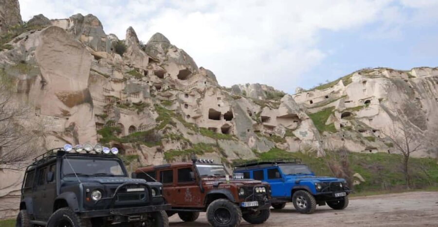 Cappadocia: 4x4 Jeep Safari Sunset and Sunrise