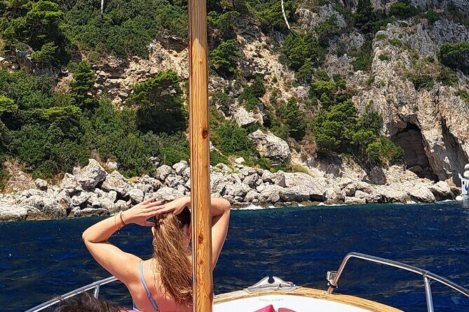 Capri in 3 Hours The Best of the Island by Private Classic Gozzo