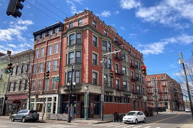 Cellars and Saloons Sunday Brunch Tour in Cincinnati - The Experience in Practice: What Travelers Can Expect