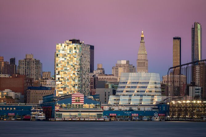 Chelsea Architecture and Art Tour with Award Winning NYC Guide - An Honest, Detailed Exploration of the Tour