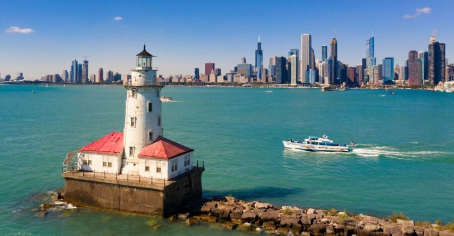 Chicago: Narrated Sightseeing River and Lake Cruise - What You Can Expect on This Cruise
