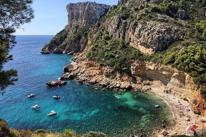 Coastal Cliffs & Beaches: Private Full Day Tour