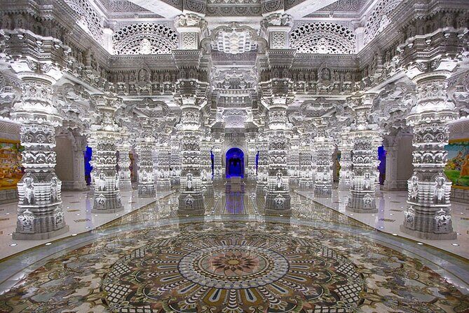 Daily Round Trip Bus Tour from Manhattan NY to Akshardham - Who Should Consider This Tour?