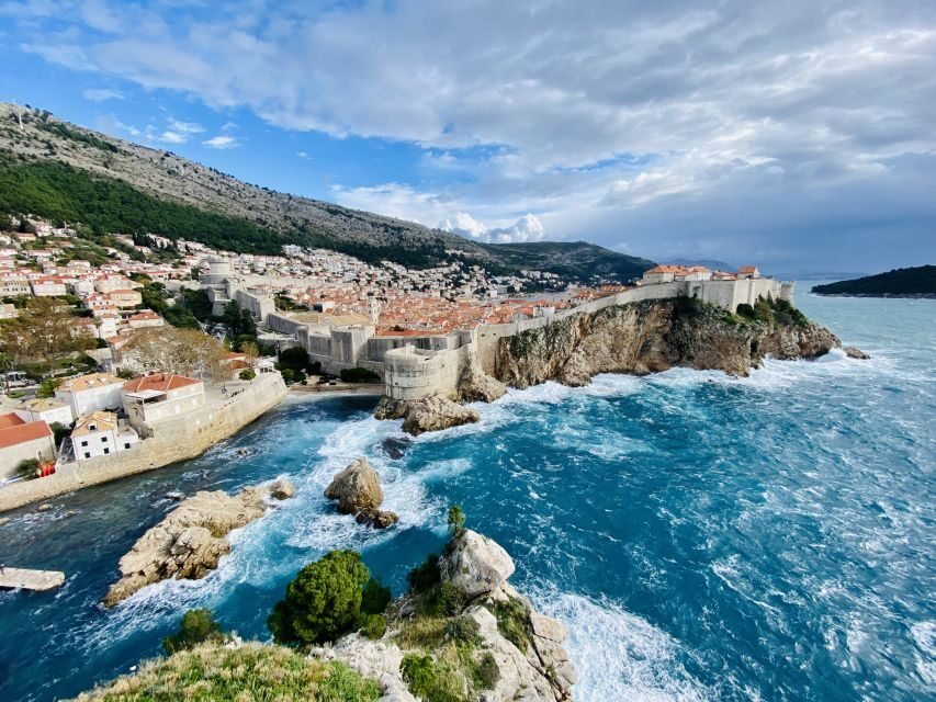 Dubrovnik: Old Town Walking Tour - Detailed Breakdown of the Sights & Stories