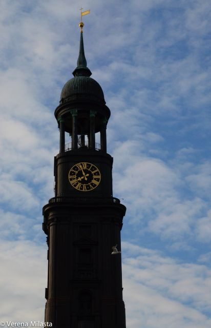 English Hamburg City Center Pay-What-You-Want Walking Tour