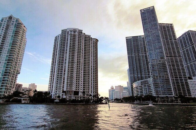 Evening Sightseeing Cruise on Biscayne Bay Miami - Real Experiences: What Travelers Say