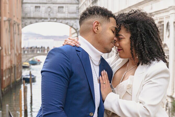 Exclusive Cinematic Photoshoot: Capture Venice Hidden Gems