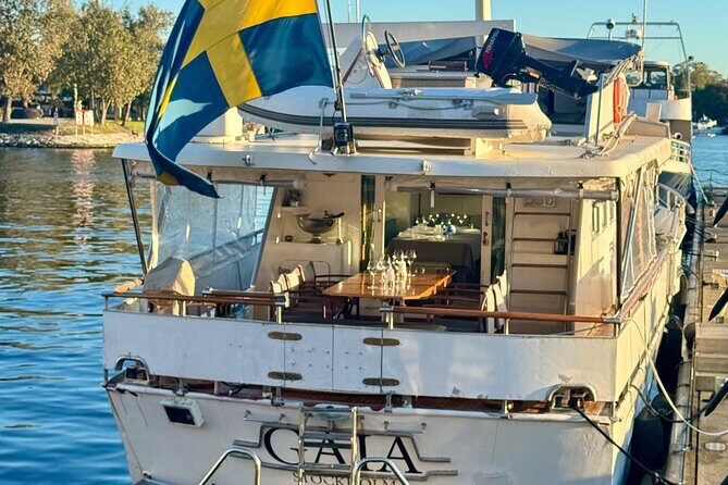 Exclusive Yacht Tour of Stockholm: sunset, dinner, lunch, cruise