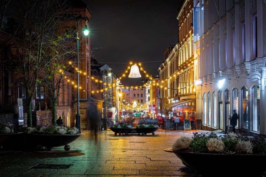 Fabulous Christmas Journey in Oslo  Walking Tour