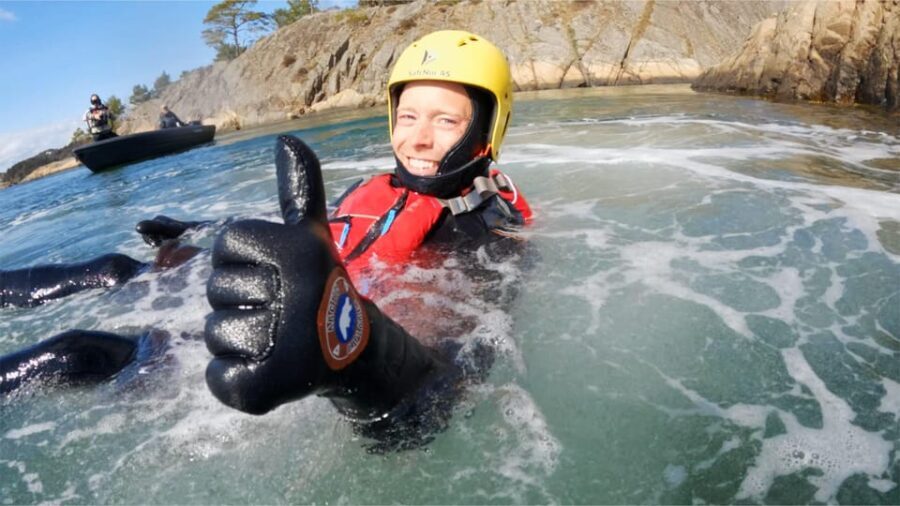 Færvik: Coastering Raet National Park - The Practicalities